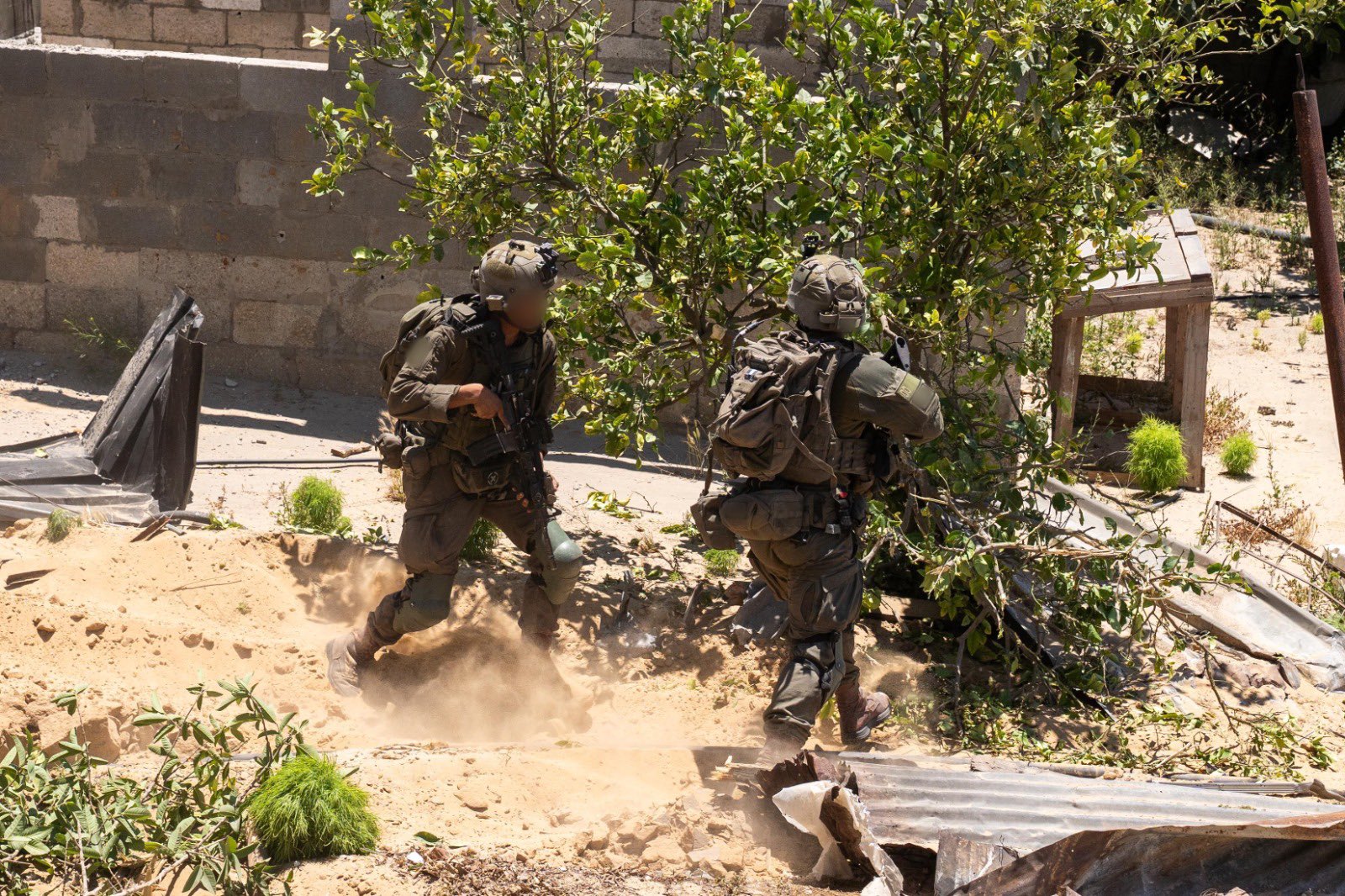 Un soldat posté à Gaza grièvement blessé après avoir été frappé par un autre militaire